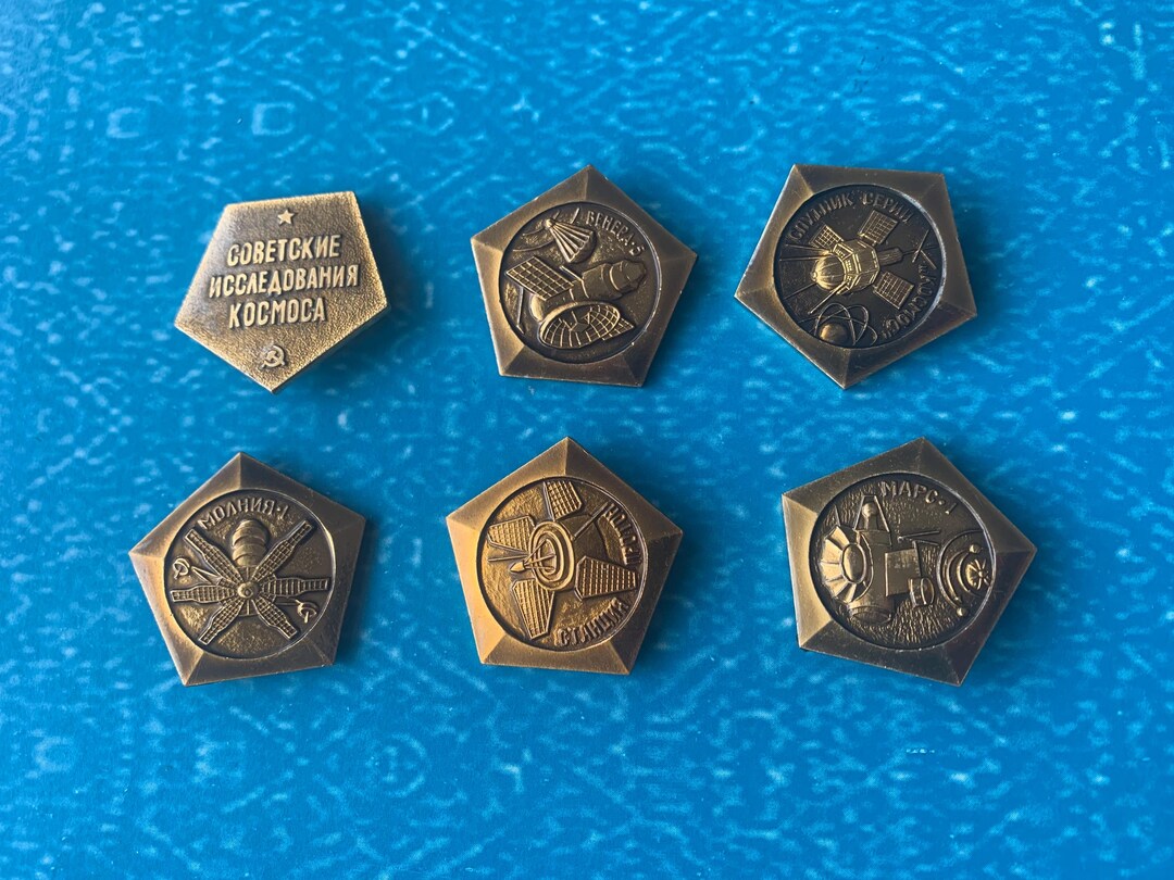 Soviet Space Exploration Collection of Vintage Pins Badges Mars Venus ...
