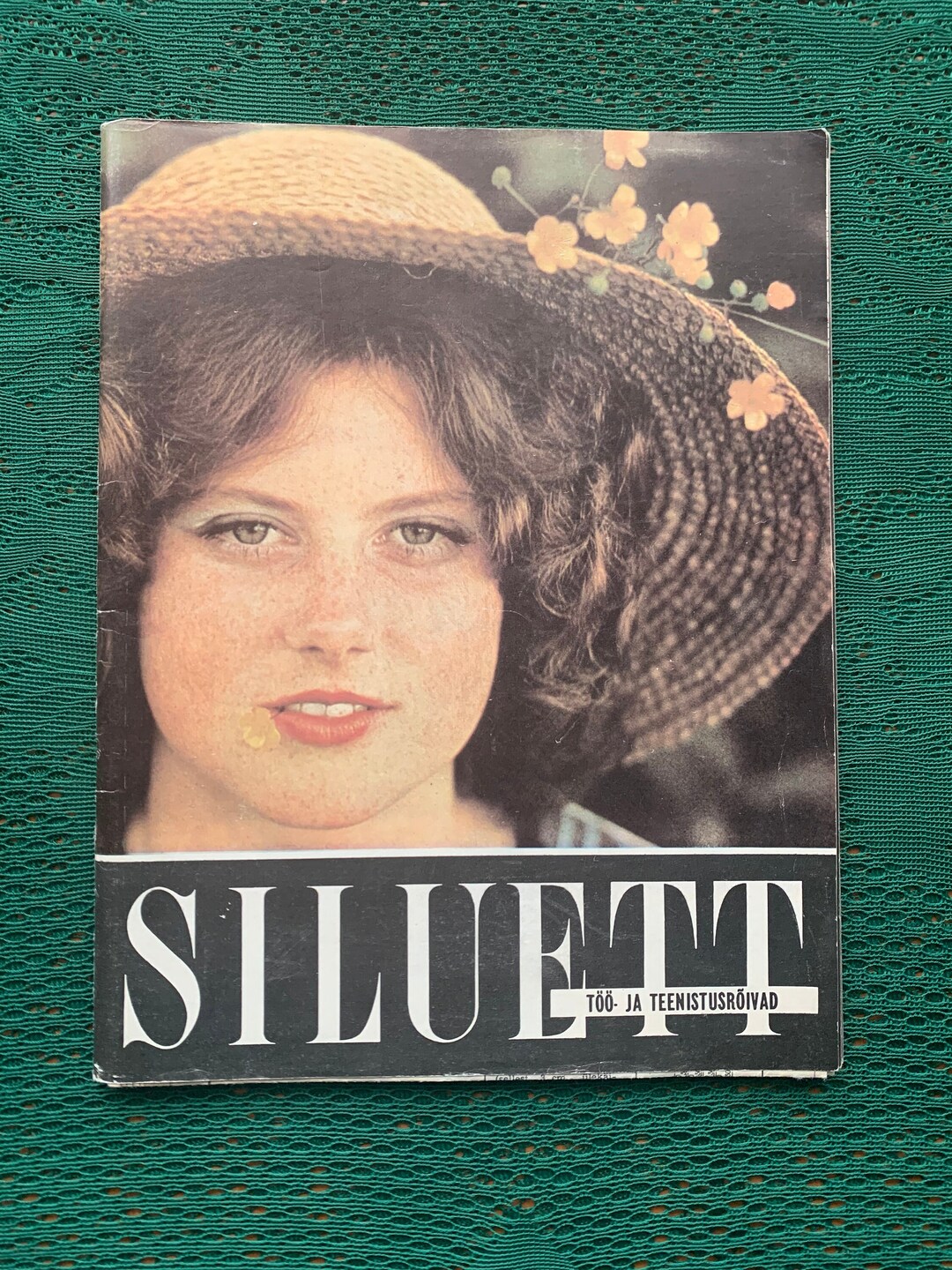 1970s Estonian Vintage Fashion Magazine siluett With Popular Clothing Patterns. Soviet Women's ...