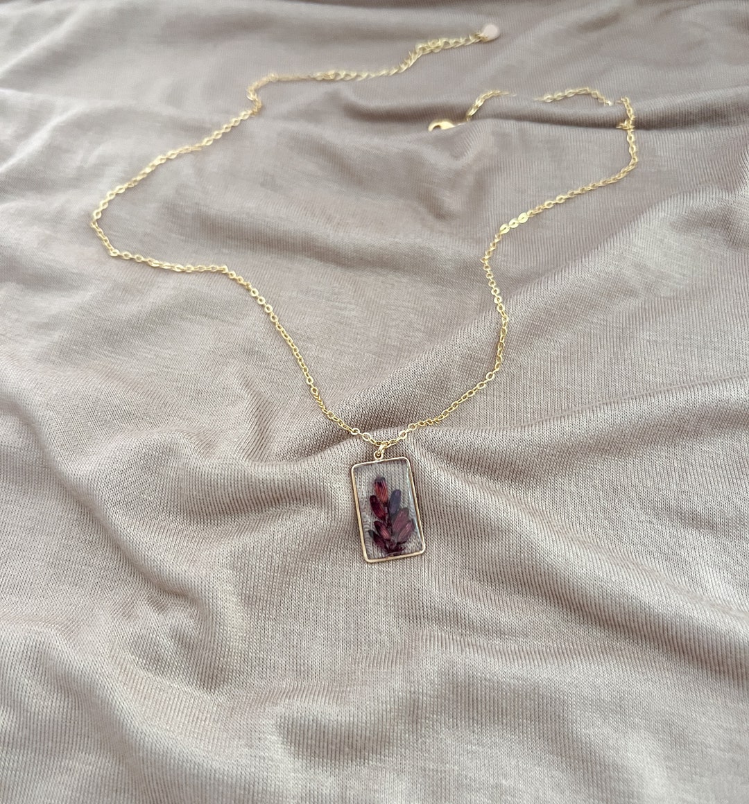 Dainty Lavender Necklace: 18k Gold Plated Resin Terrarium Jewelry - Etsy