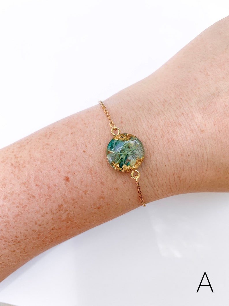 Pressed Flower Bracelet: 18k Gold Resin Jewelry, Real Dried Petals - Etsy