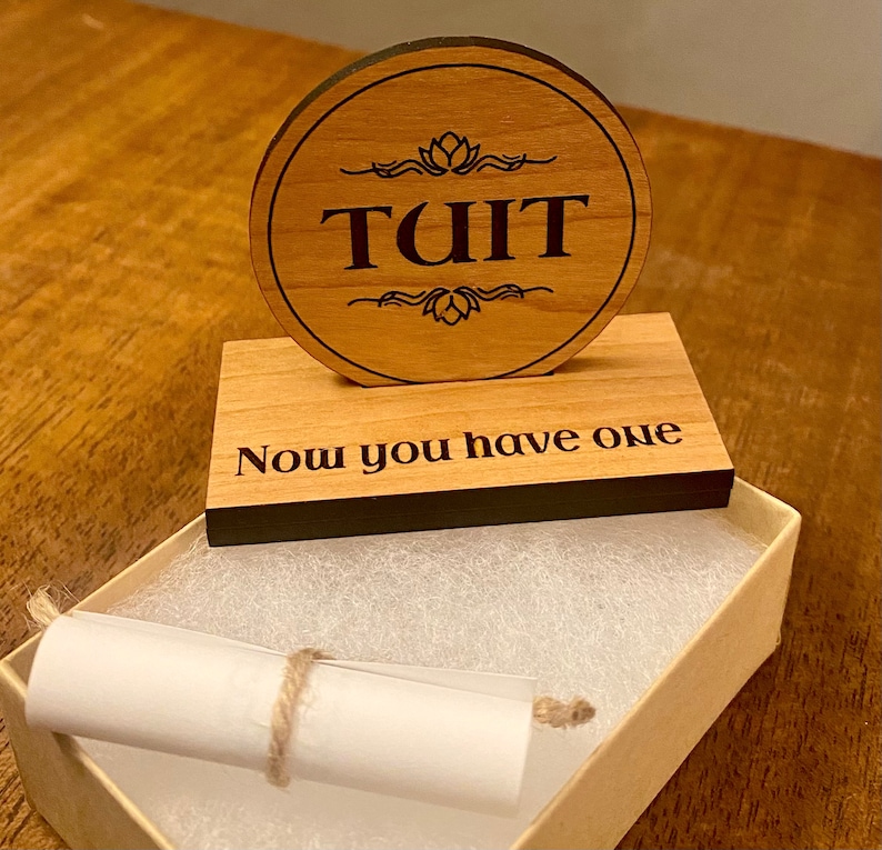 Laser Cut Round TUIT With Stand - Etsy
