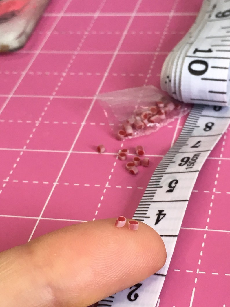 1:6 Scale Candy , Raspberry Bullseye Sweets in a Bag With Red Bow ...