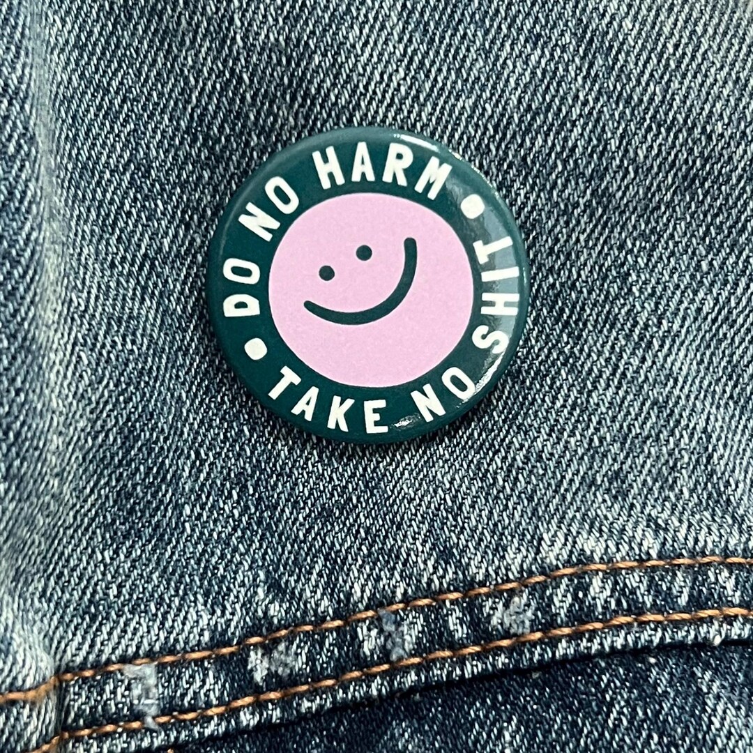Smiley Face Button Pin | Button Pin | Novelty Pin | Smiley Face Pin ...
