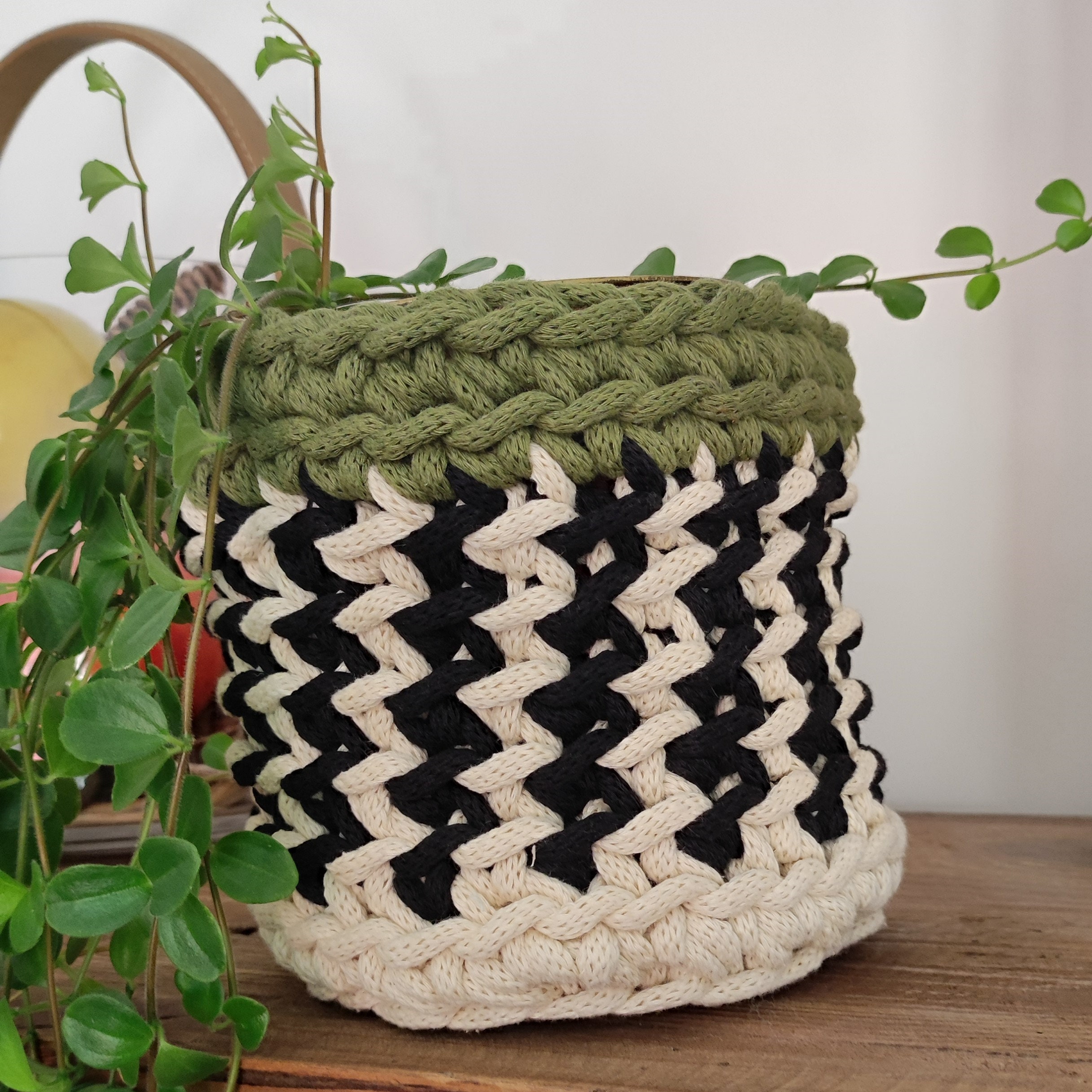 Panier/cache pot au crochet - Etsy France