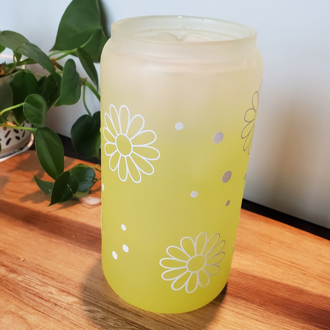 Daisy Color Changing Can Cup, 16 oz Cold Temperature Color Changing ...