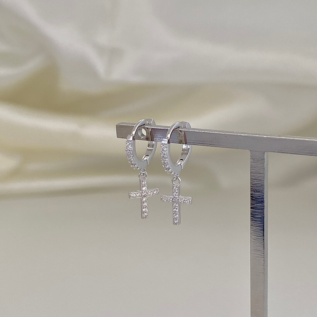 Sterling Silver Divine Sparkle Hoop Earrings Cubic Zirconia Ear Studs ...