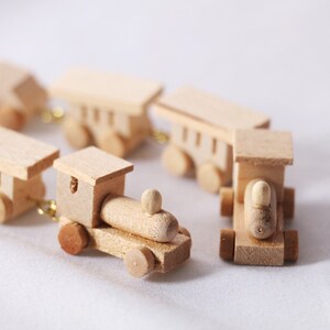 Mini Wooden Train / Train as an Accessory for Nissedor, Gnomes, Gnome ...