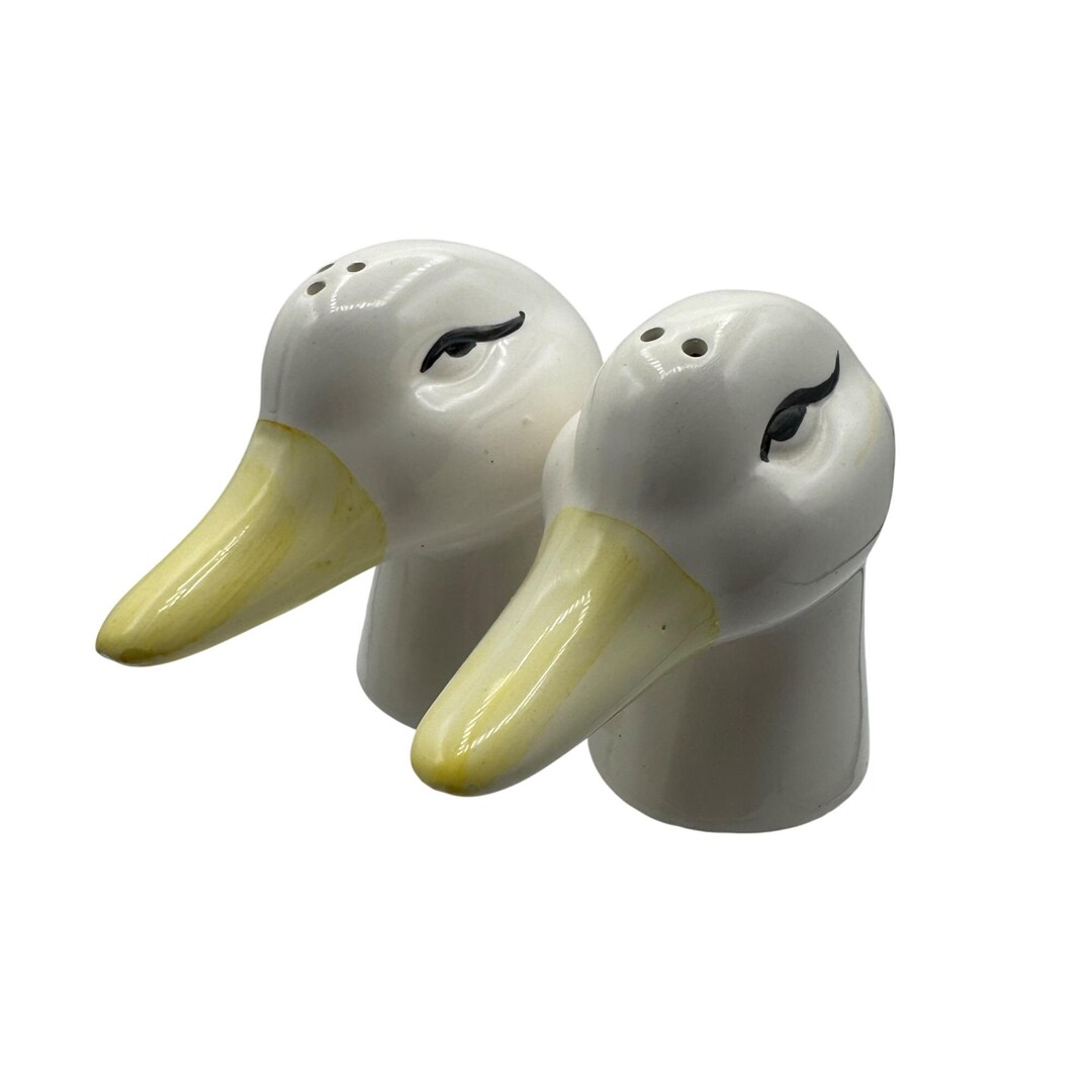 Vintage Ceramic Duck Head Salt & Pepper Shaker Set White With Yellow ...