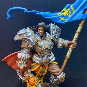 Varian Wrynn Statue - World of Warcraft Collectible - Etsy