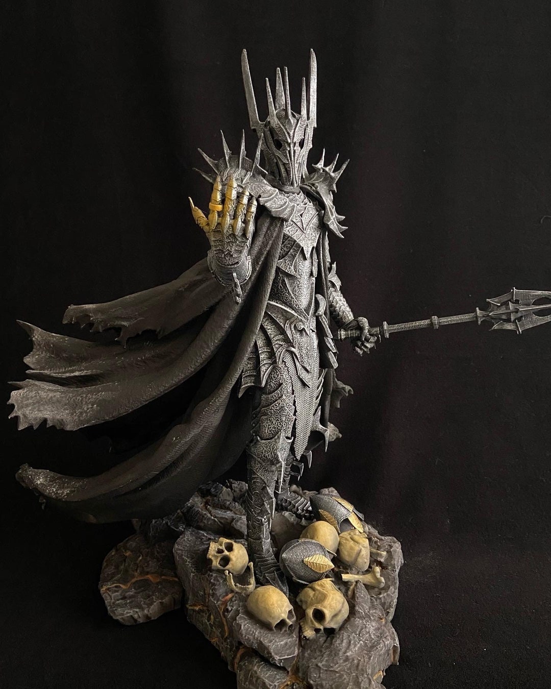 1/7 Sauron Resin Statue - Lord of the Rings Collectibles - Etsy