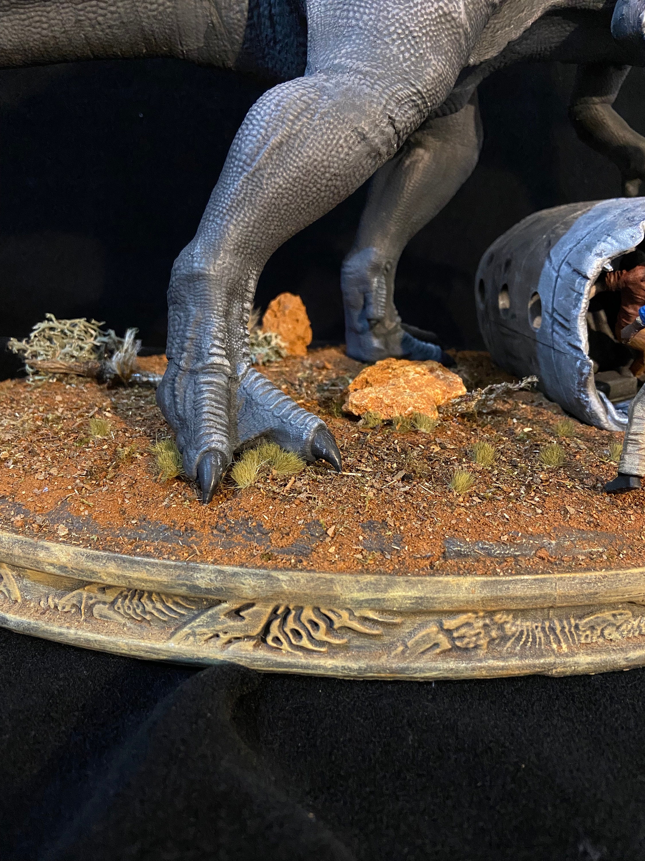 Spinosaurus Diorama - Jurassic World 1/14 Scale Total Height 40cm ...