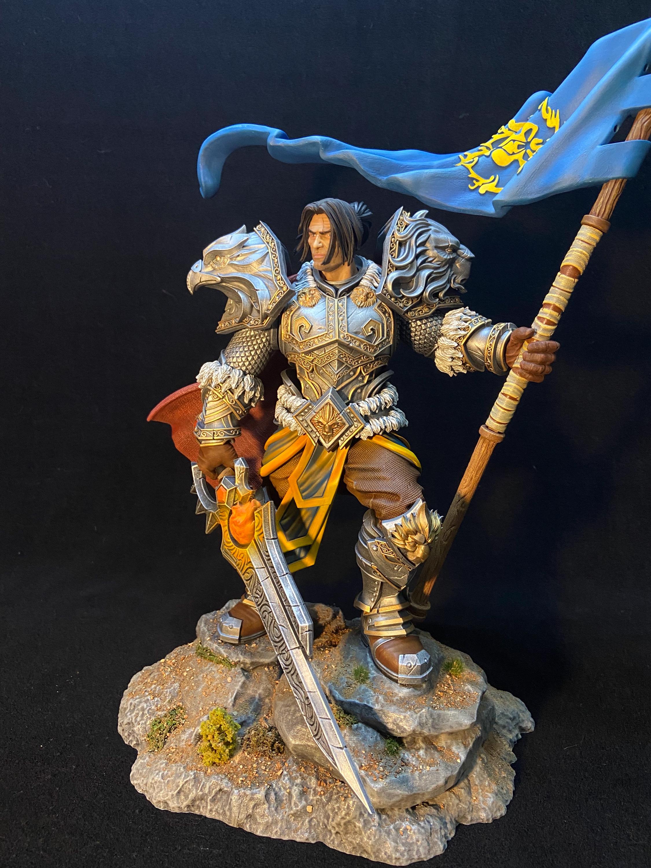 Varian Wrynn Statue - World of Warcraft Collectible - Etsy