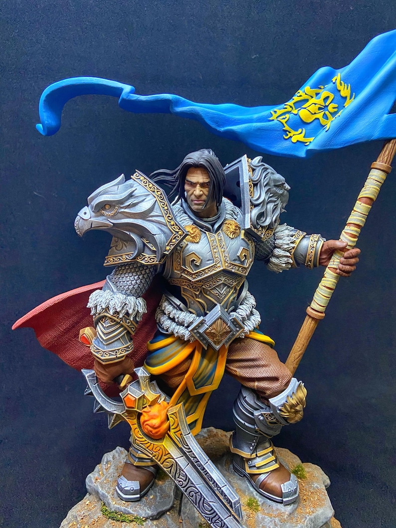 Varian Wrynn Statue - World of Warcraft Collectible - Etsy