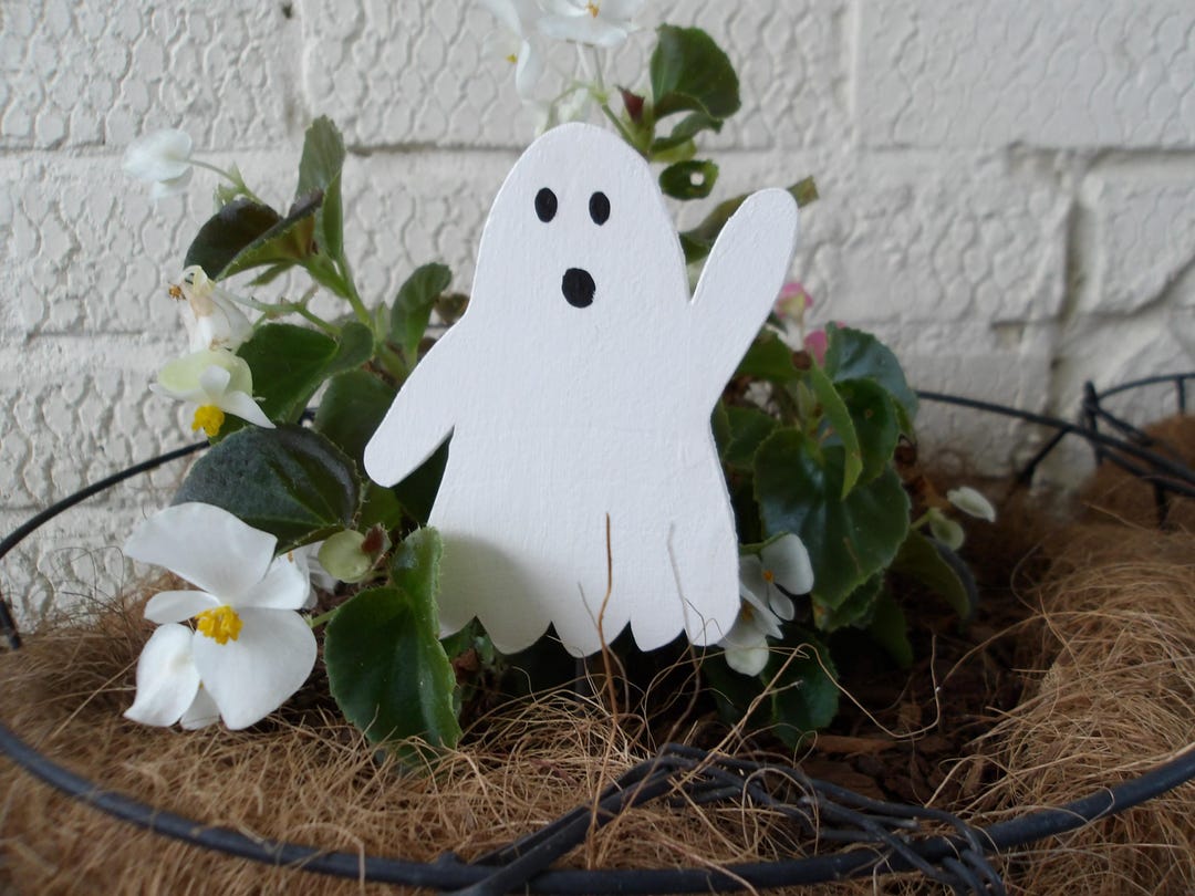 Halloween Ghost Flower Pot and Yard Stake Decorations - Etsy