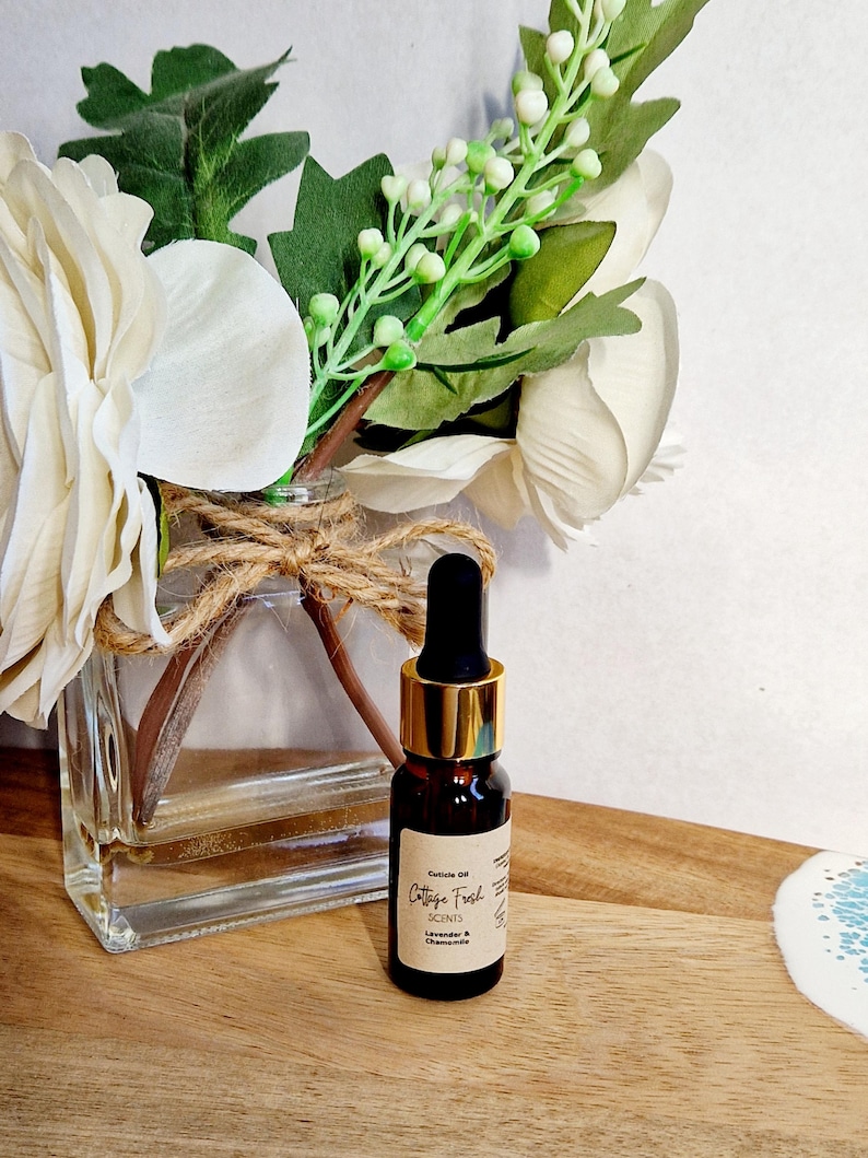 Nourishing Cuticle Oil Bottle With Pipette: Vegan Cruelty Free, Scented ...