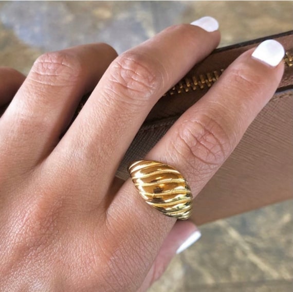 Etsy croissant ring store