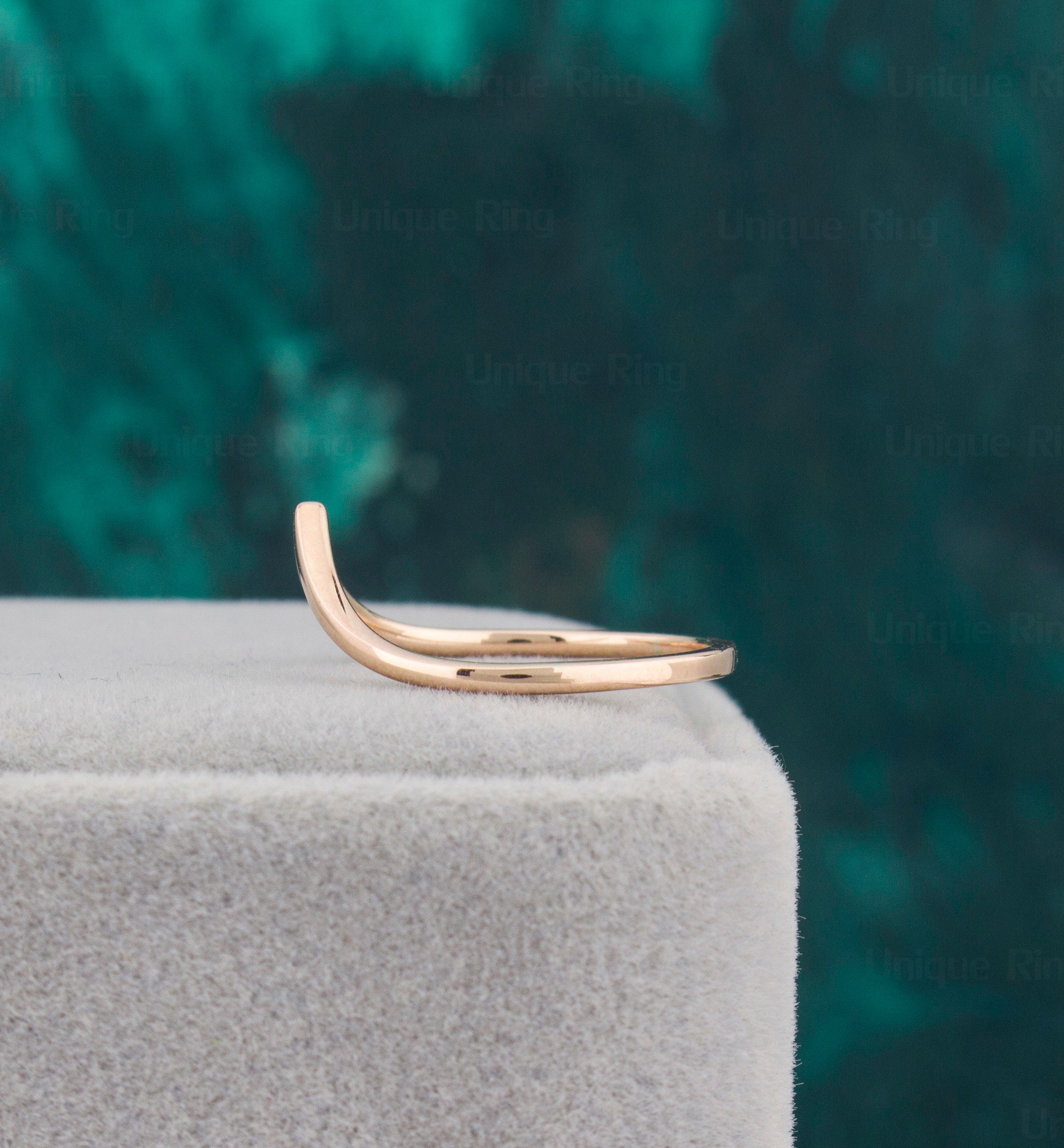 V-shaped Simple Stackable Wedding Band Perfect Chevron Ring | Etsy