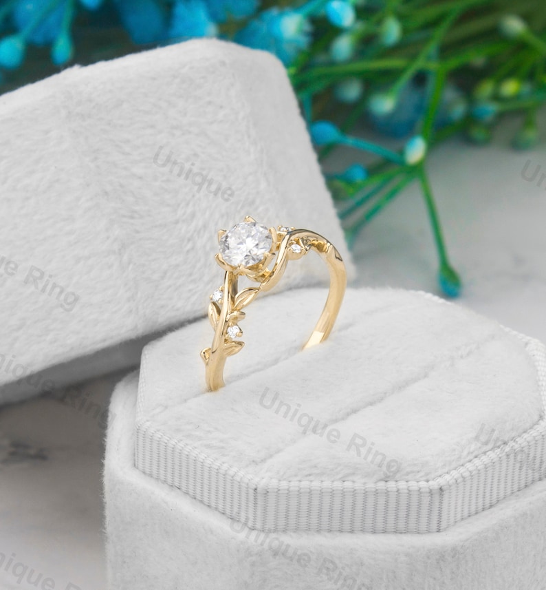 Cottagecore Round Moissanite Engagement Ring for Natural Theme - Etsy