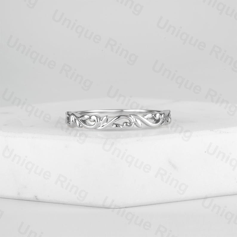 Vintage 14K Gold Floral Leaf Ring: Celtic Cottagecore Engagement Ring ...