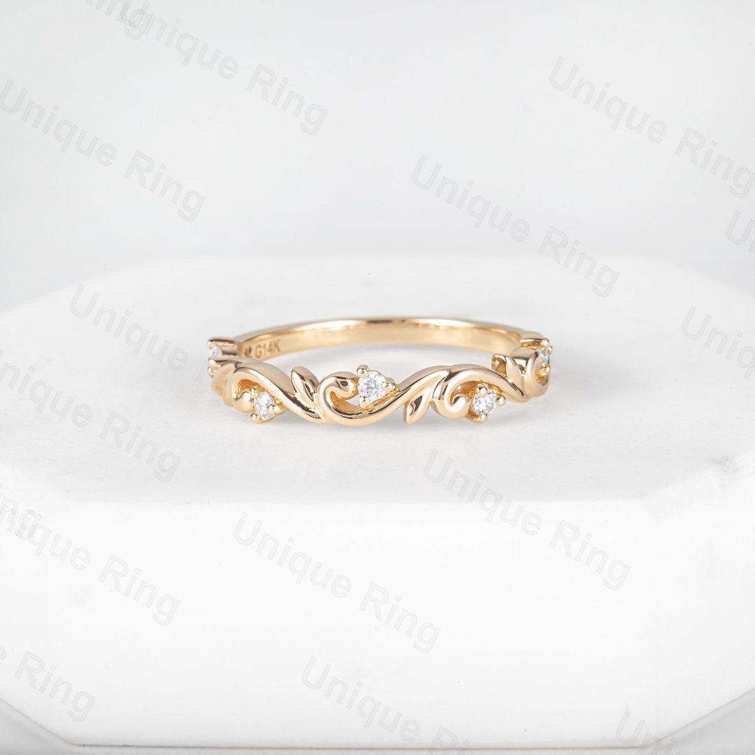 Cottagecore Wedding Band Rose Gold Round Moissanite Matching Band ...