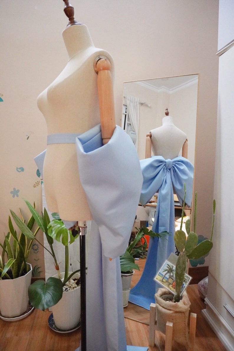 Detachable Wedding Bow in the Back of Bridal Dress/ Design 3D - Etsy