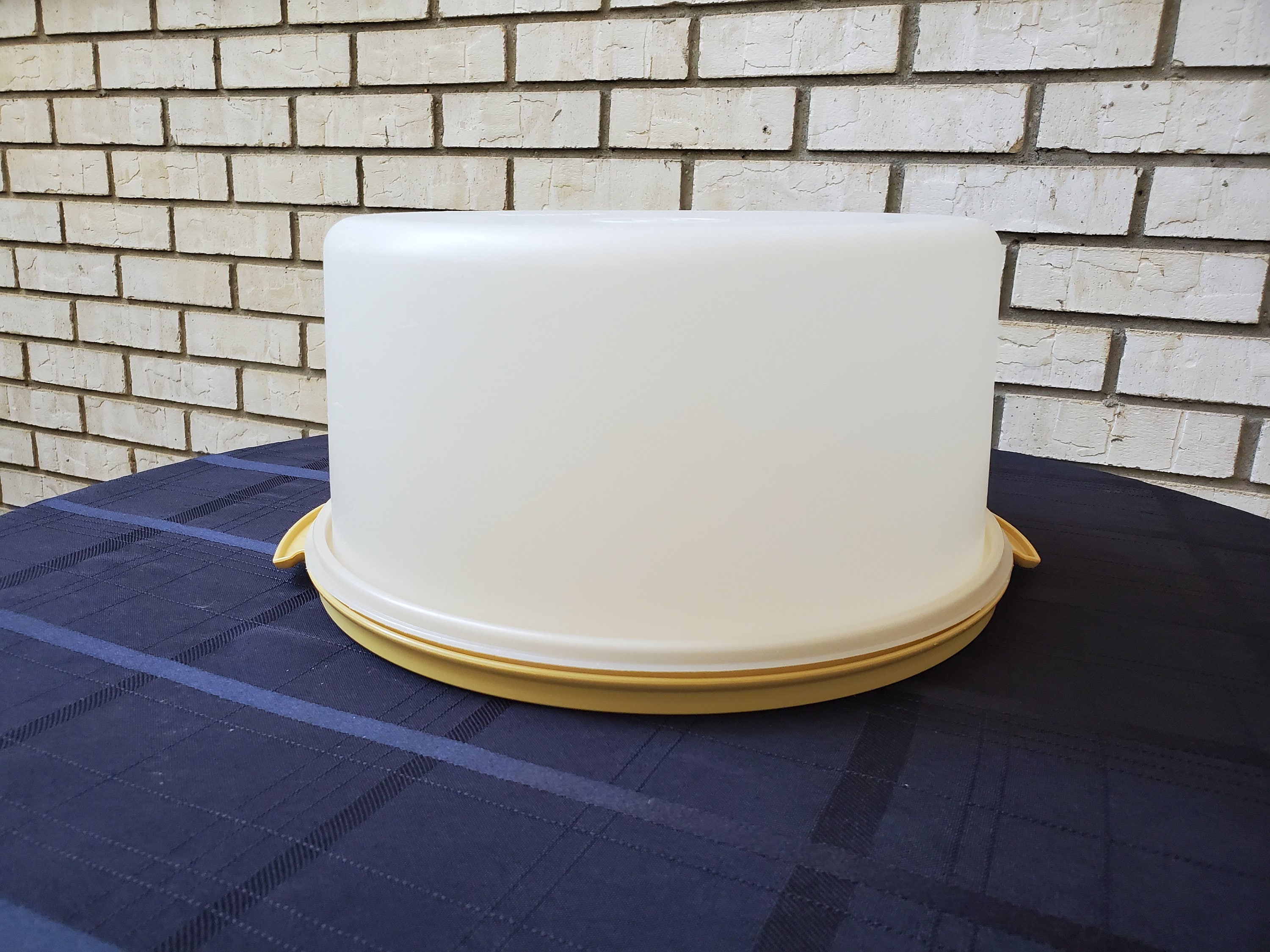 Vintage Tupperware Cake Carrier Cake Tray Food Server - Etsy