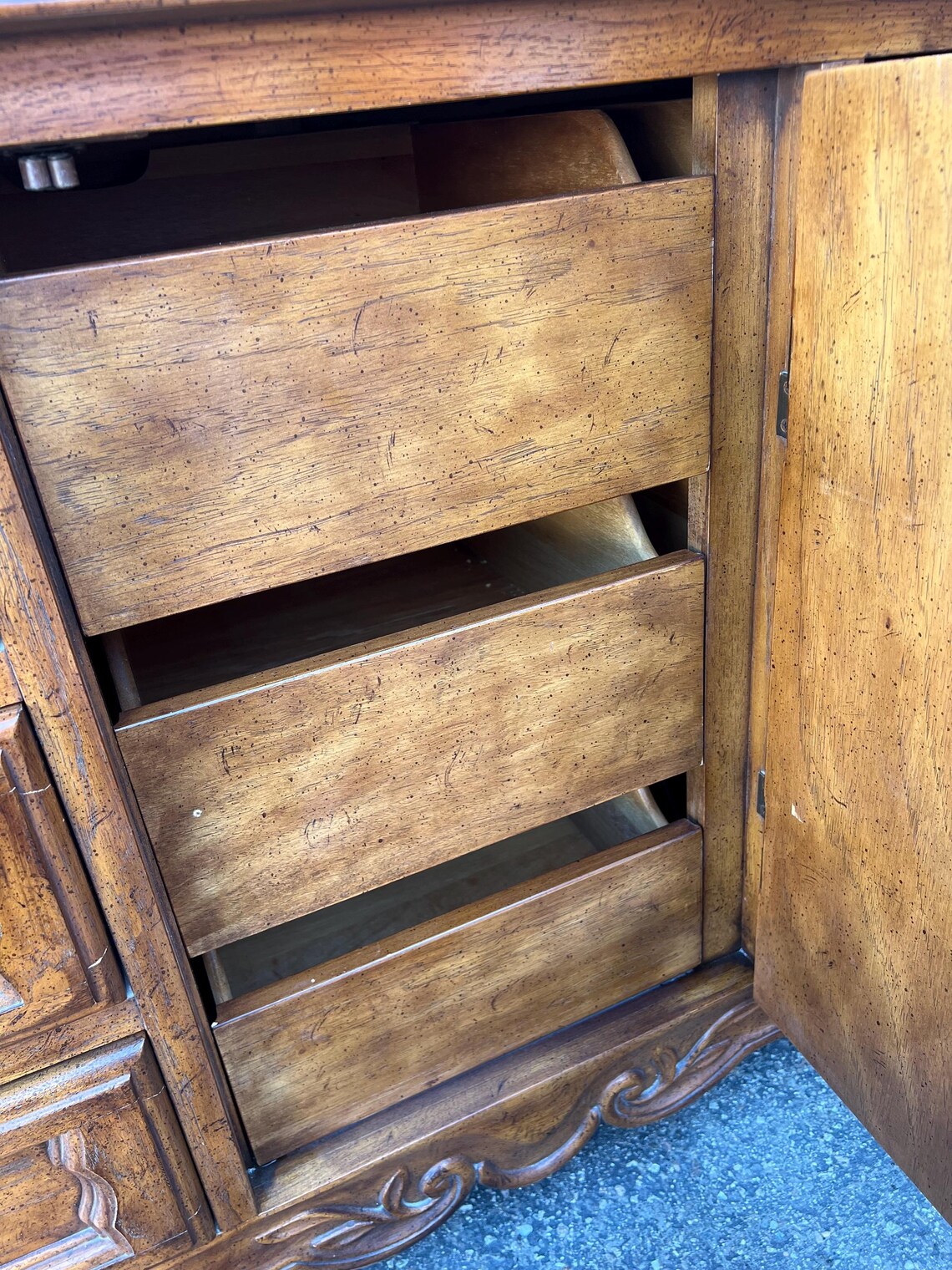 Vintage French Provincial Country Farmhouse Bedroom Furniture Dresser ...