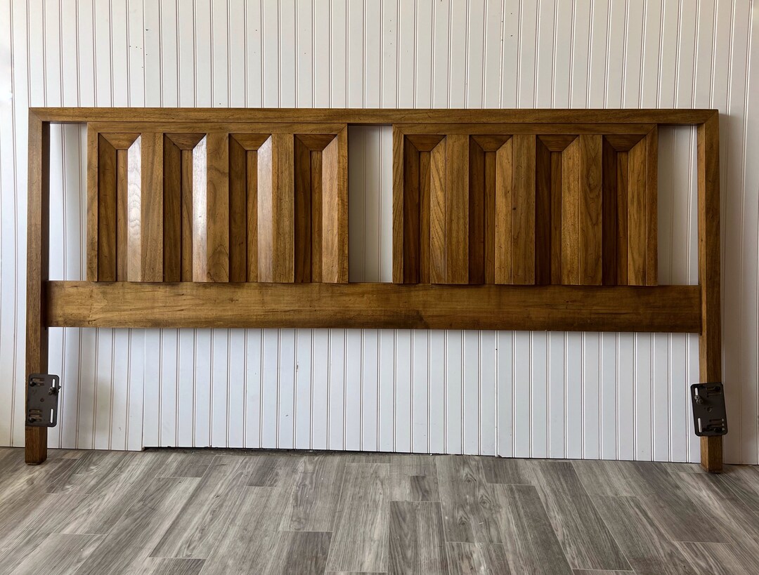 Customizable Choose Your Color Vintage King Wood MCM Mid - Etsy