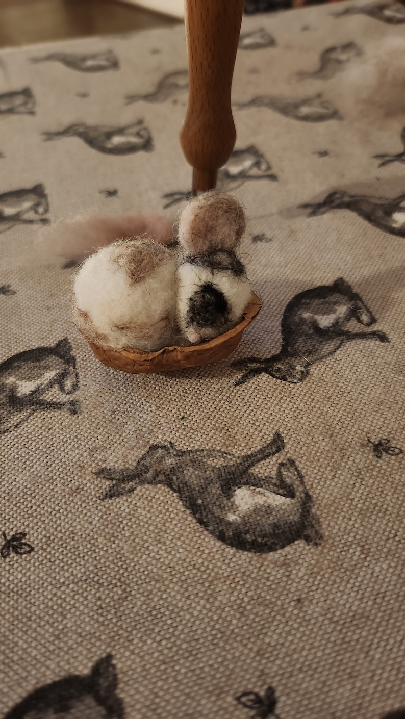 Felted Sleeping Mouse in a Walnut Shell Needlefelt Mice Miniture Cute ...