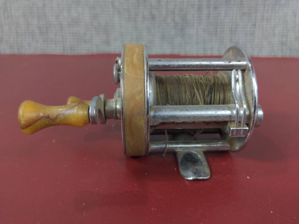 Sportsman Model E 1721 Fishing Reel From Kalamazoo Tackle Company - Etsy