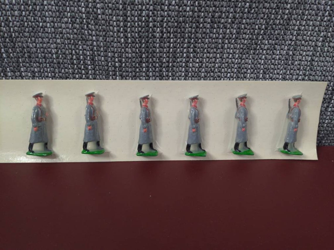 Jack Scruby Toy Soldiers: Boxed Set 40 Red Guards, Russia, 1920 - Etsy