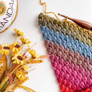 Beginner Puff Stitch Textured Triangle Crochet Stitch Scarf Pattern ...