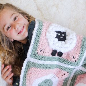 Crochet Sheep Lamb Granny Square Blanket Pattern, Crochet Lamb Easter ...