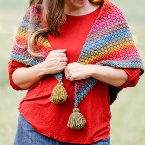 Beginner Puff Stitch Textured Triangle Crochet Stitch Scarf Pattern ...