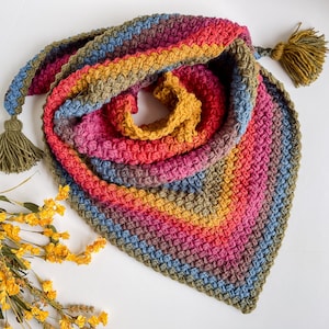 Beginner Puff Stitch Textured Triangle Crochet Stitch Scarf Pattern ...
