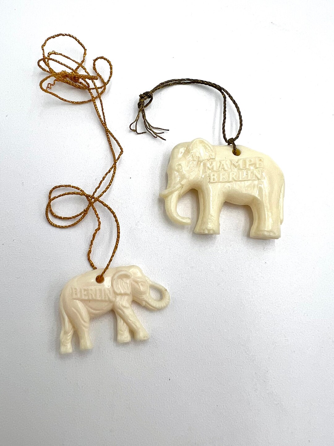 Pair of 1920s Berlin Cream Celluloid Mampe Elephant Charms - Etsy