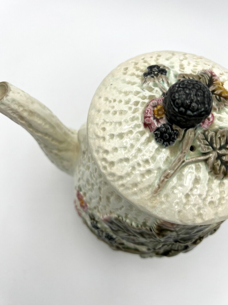 Antique Wedgwood Majolica Argenta Blackberry Teapot - Etsy