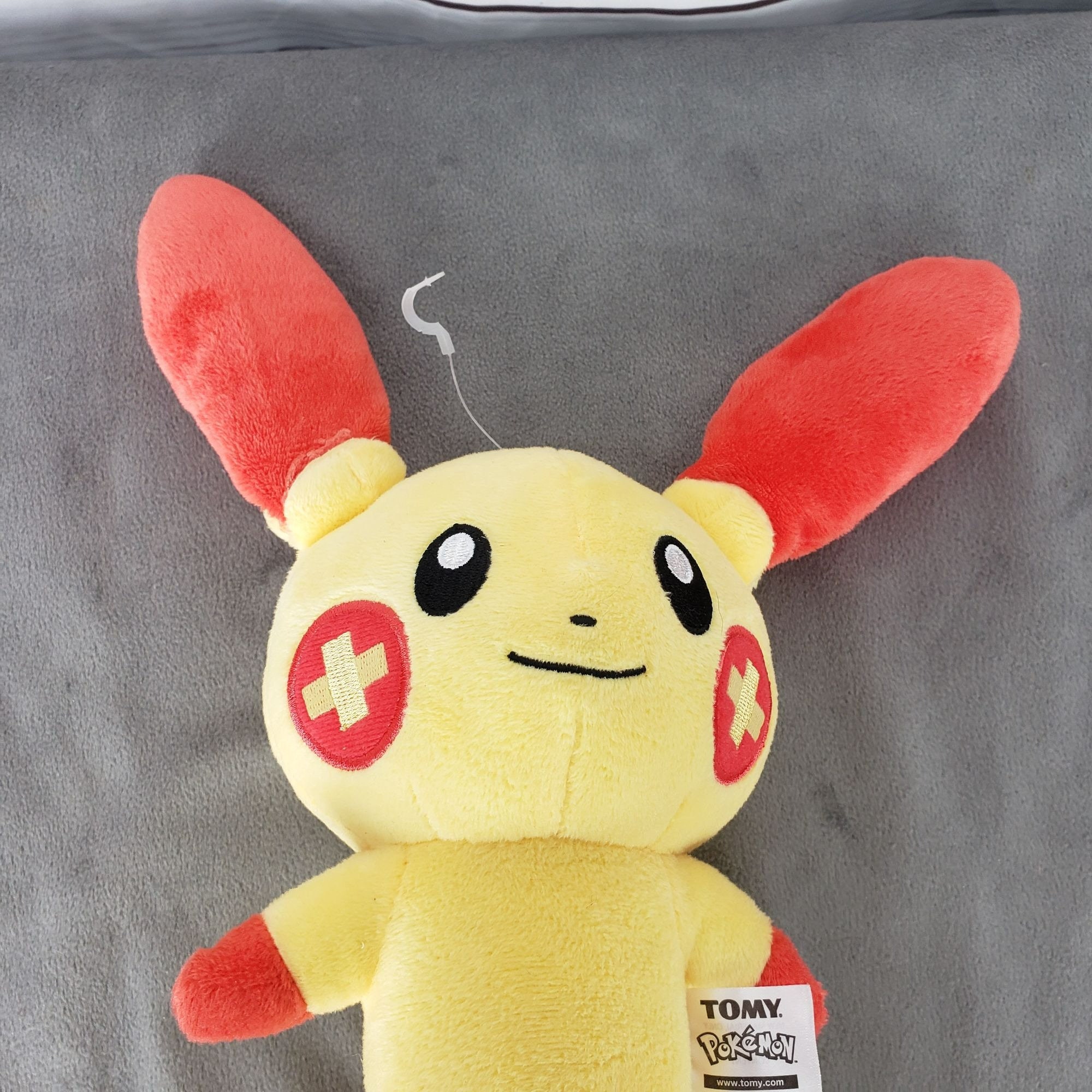 Pokemon Plusle 10" Plush Stuffed Animal 2015 Tomy Yellow Red Crosses ...