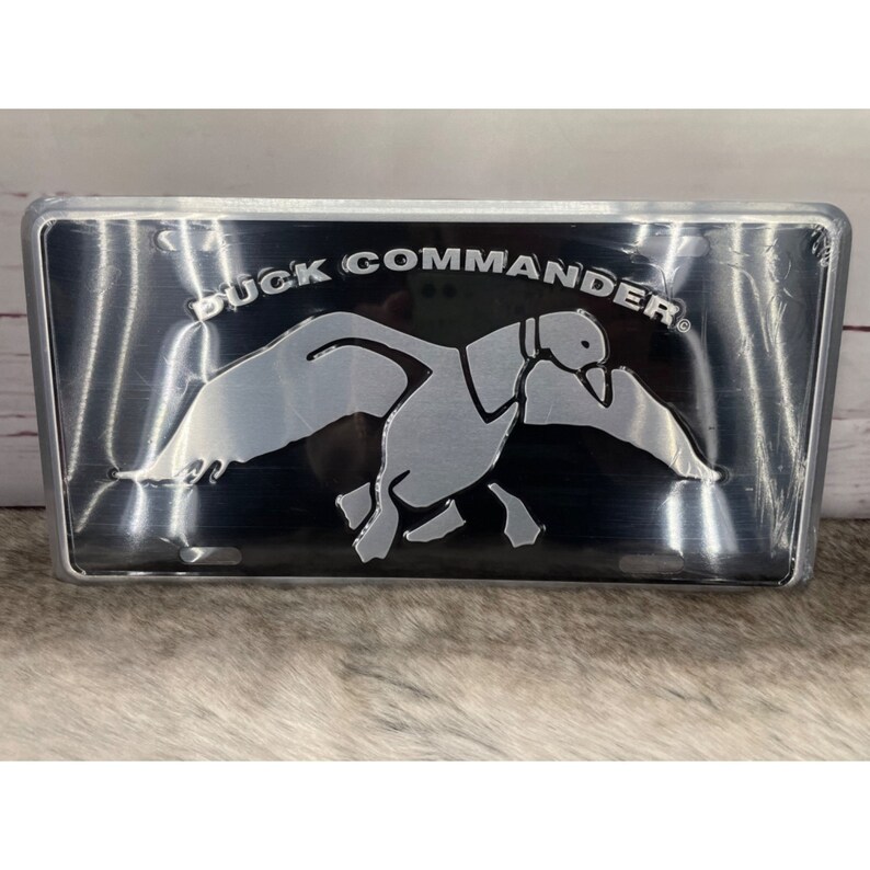 New Duck Commander Black License Décor Plate - Etsy