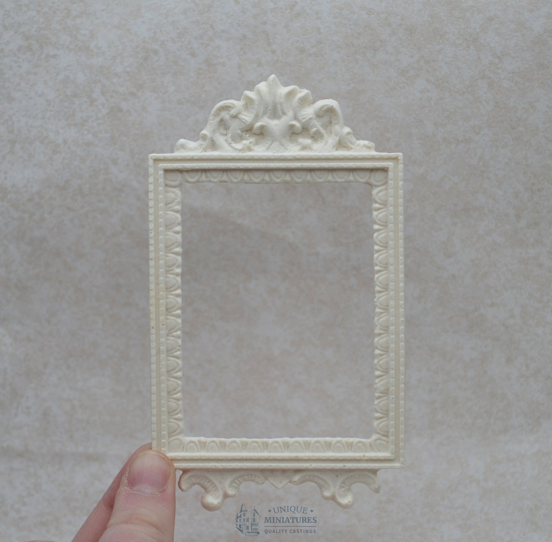 Regal Scroll Overmantel | Ornamentation for Dollhouse Miniatures - Etsy