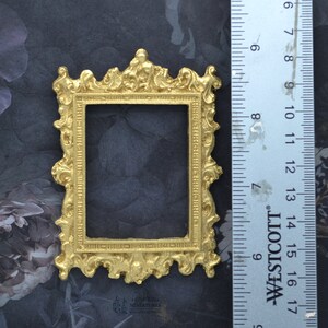 Small Gold Renaissance Frame | Ornamentation for Dollhouses - Etsy