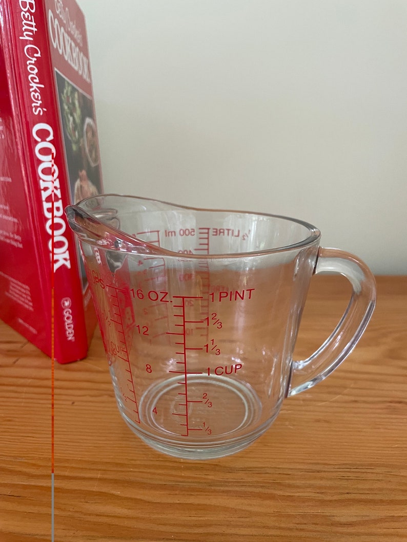 Vintage Anchor Hocking Glass Measuring 2 Cup 498 Closed D Handle Red ...