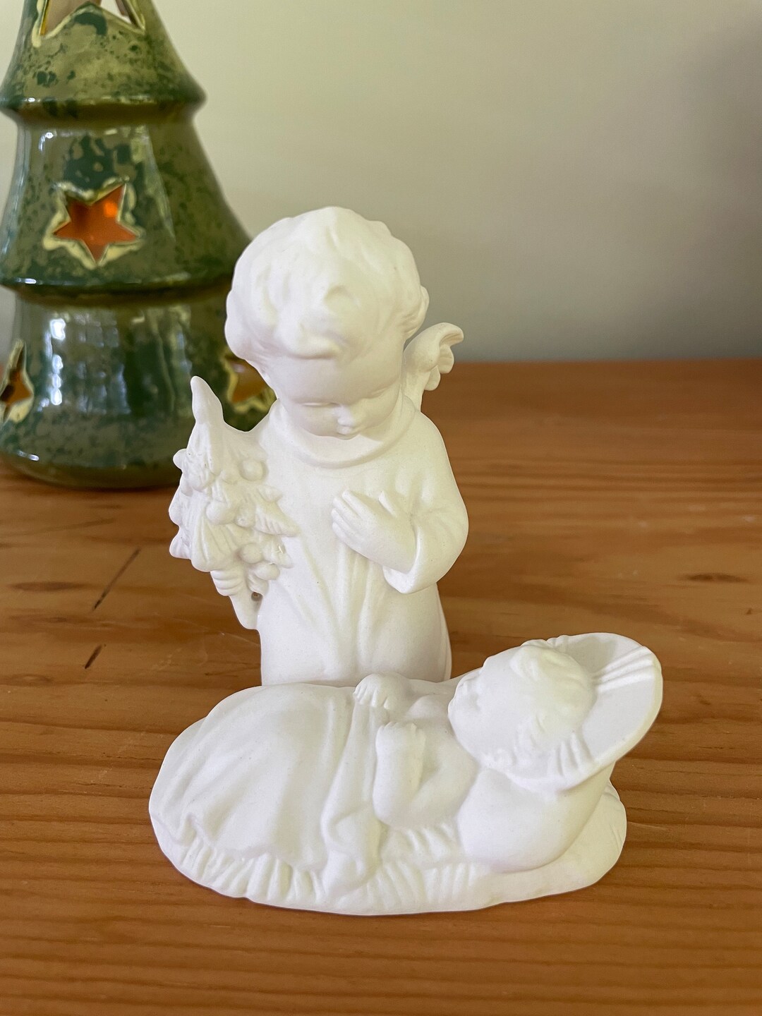 GOEBEL ANGEL With Tree and Baby Jesus HX 262 White Porcelain Figurine ...