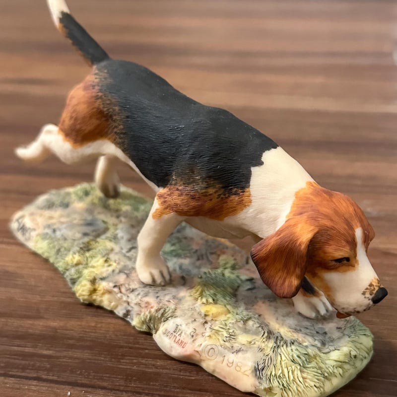 Figurine Border Fine Arts - Etsy