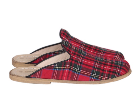 Womens plaid slippers store