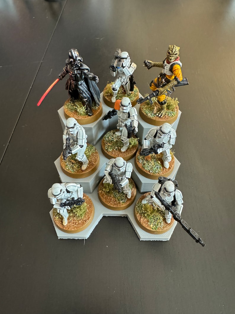 3D Printed Miniature Display Stand for D&d/tabletop Minis - Etsy