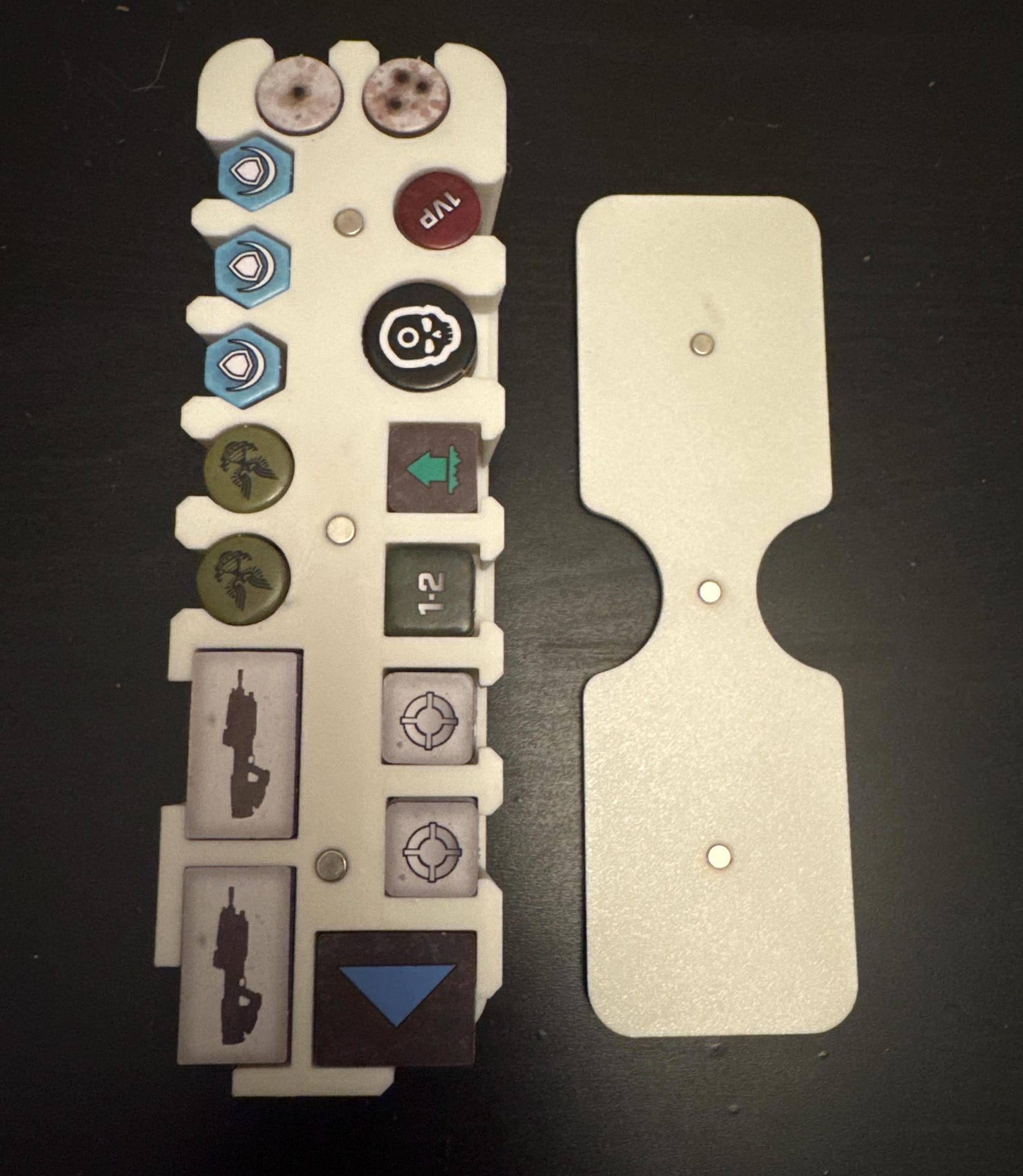 Halo: Flashpoint Spartan Edition - Magnetic Token Organiser - Etsy