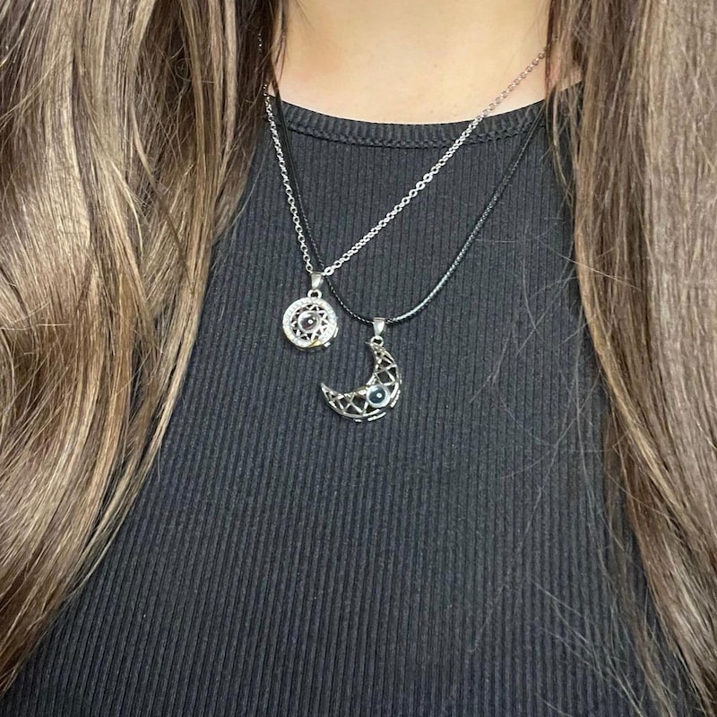 Matching Necklaces - Etsy