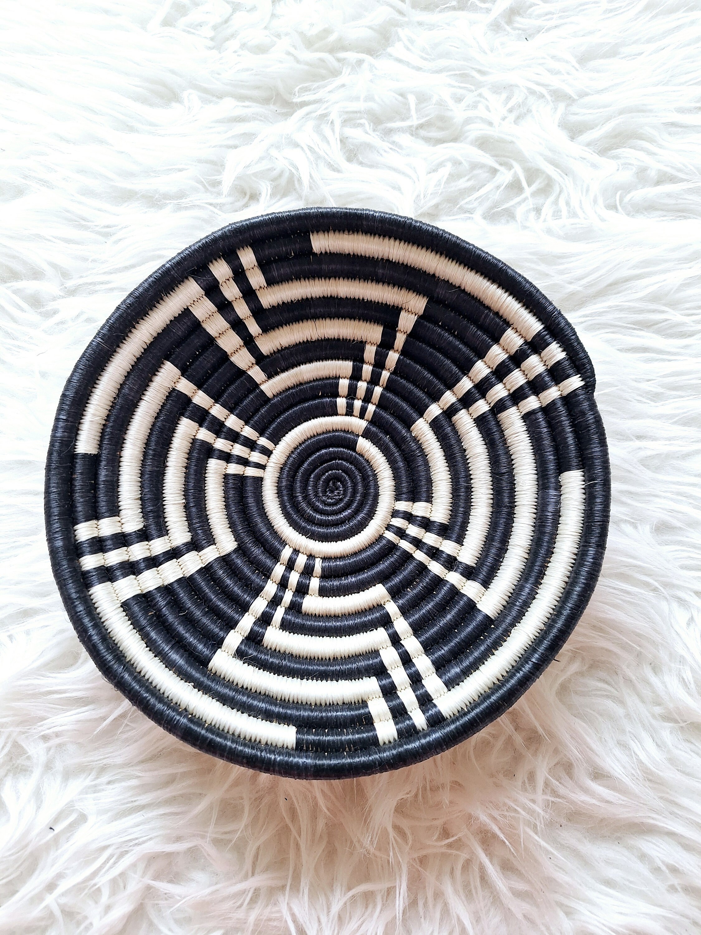 Rwanda Basket Wall Decoration Fruit Basket Set of 3 Wall Baskets Black ...