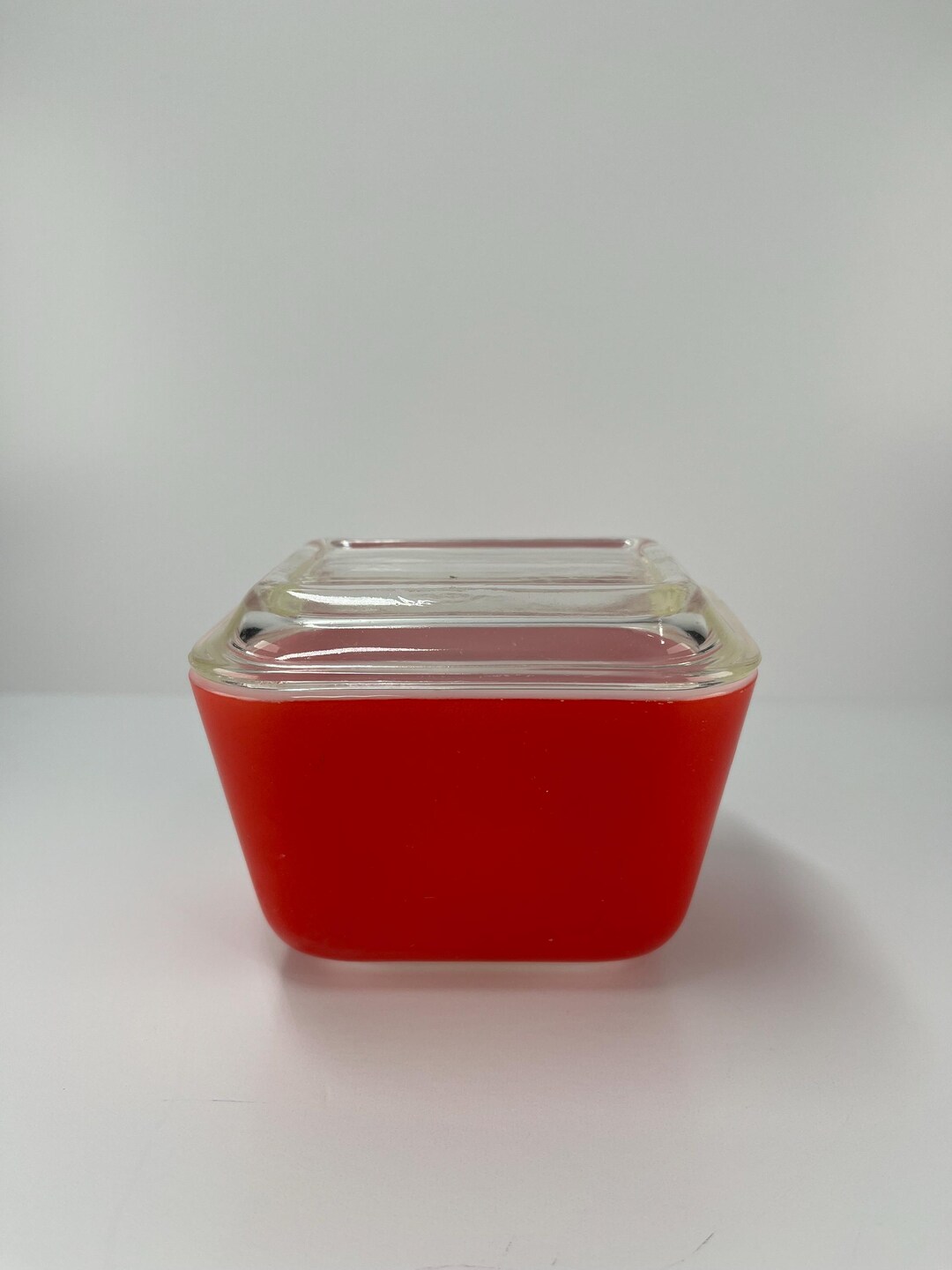 Vintage Pyrex Glass Refrigerator Dish With Lid in Primary Red and ...
